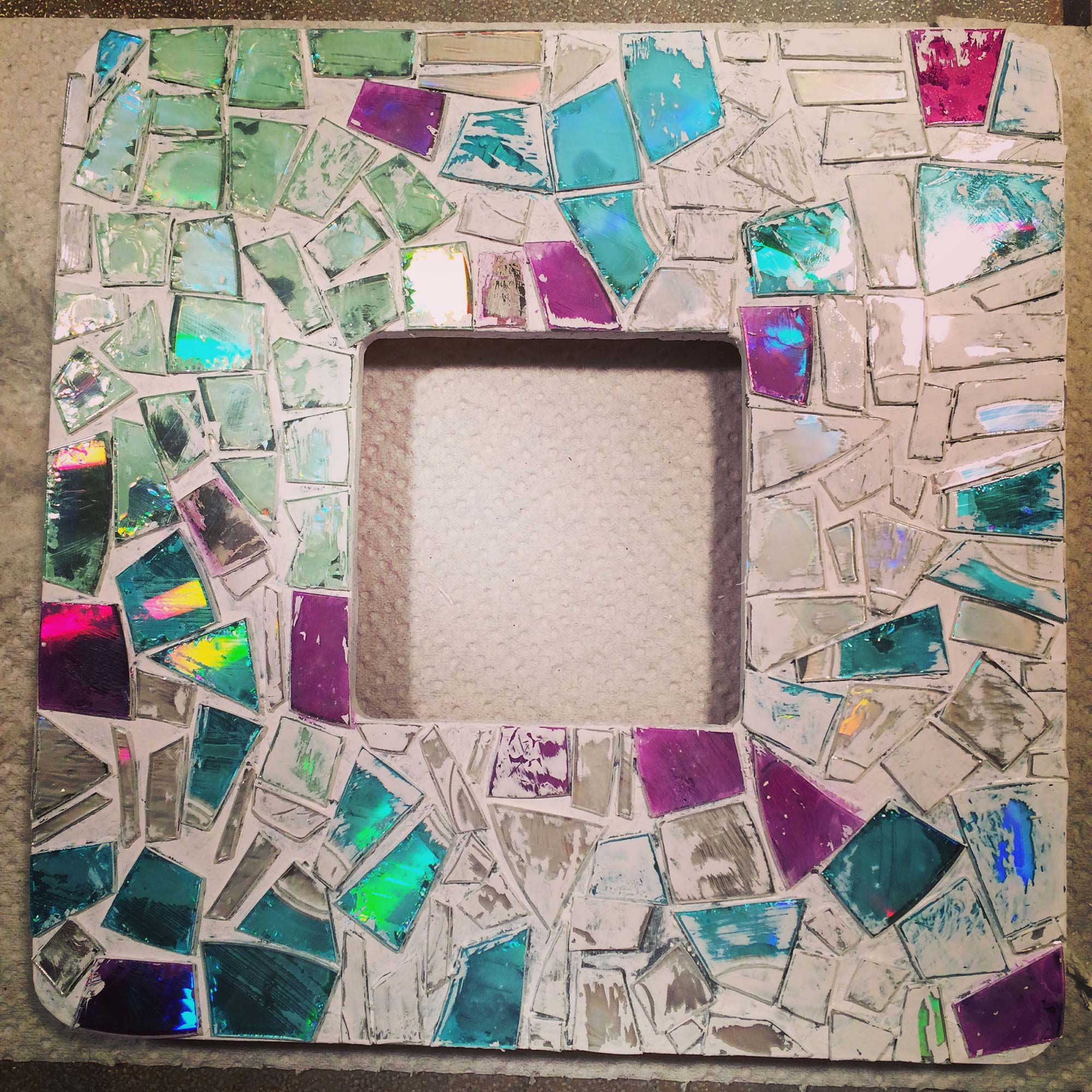 DIY: Mosaic thrift frame | Crafting with Crap